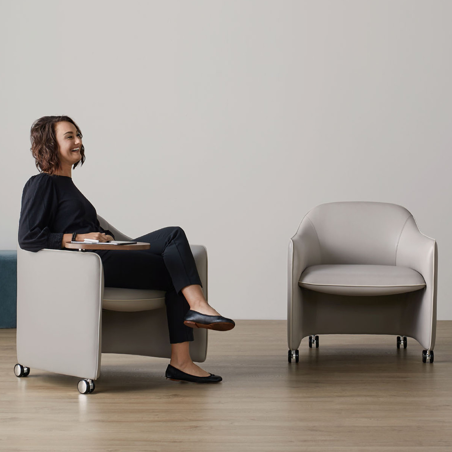 BERNHARDT DESIGN JACKSON LOUNGE CHAIR - KE-ZU FURNITURE AUSTRALIA